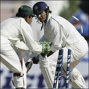 Story - India's internation season on C2K5! | Page 11 | PlanetCricket