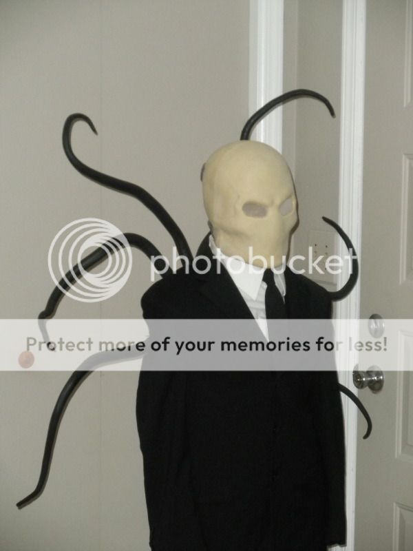 SlenderMan | RPF Costume and Prop Maker Community