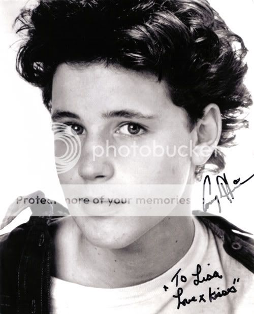 We met Corey Haim, Corey Feldman and Anthony Head - Collectormania MK ...