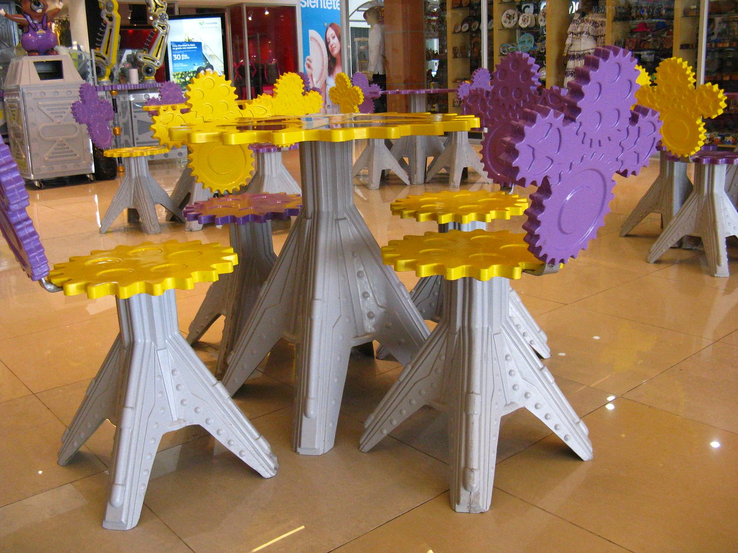 Mechanical Tables – Lingua Franca