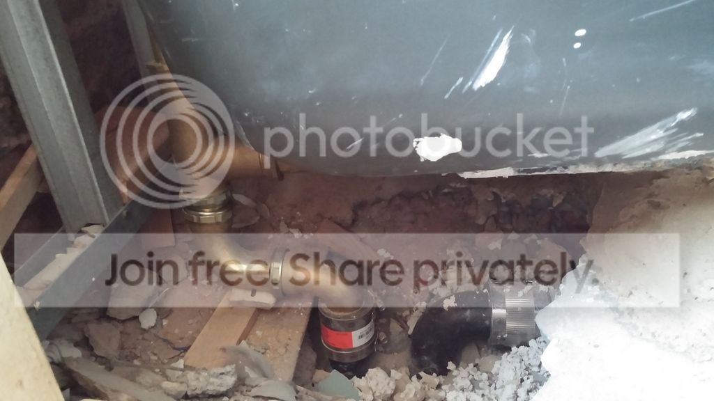 Bathtub drainage issue