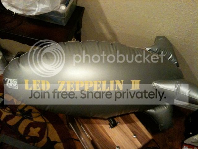 Led Zeppelin promo blimps - Led Zeppelin Master Forum - Led Zeppelin ...